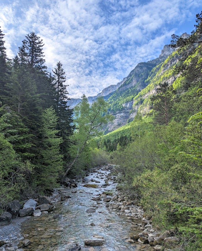 Hiking the Spanish Pyrenees (Part 1 – Ordesa) | Aero Trekka